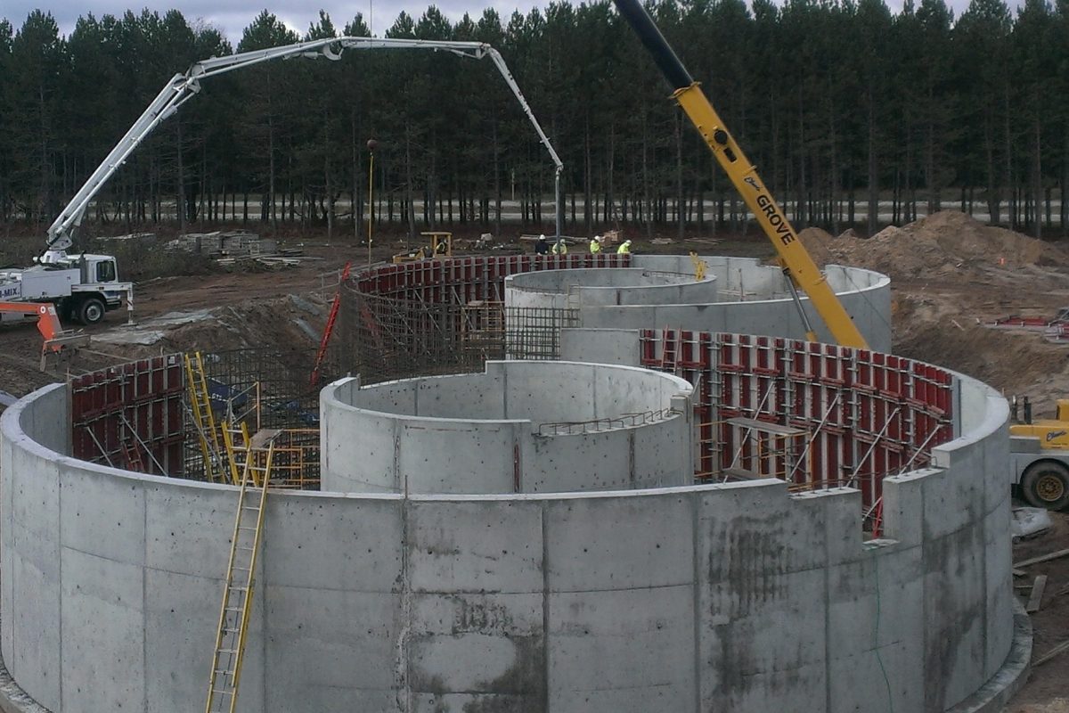 4 | Grand Traverse Construction